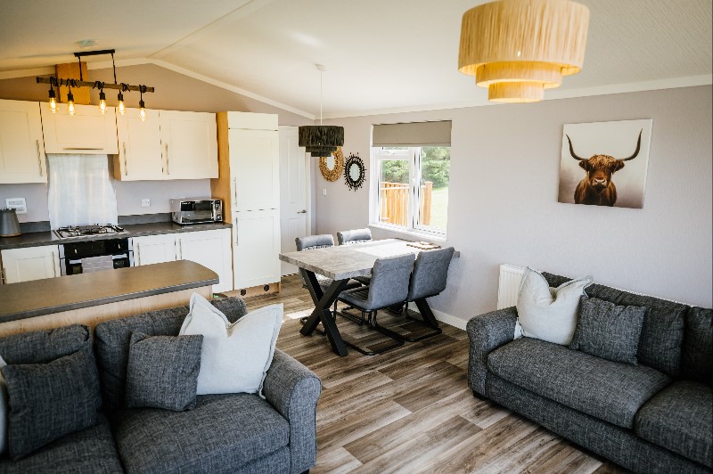 Lodges & Log Cabins Blackpool Holiday Park With Hot Tub | Ream Hills