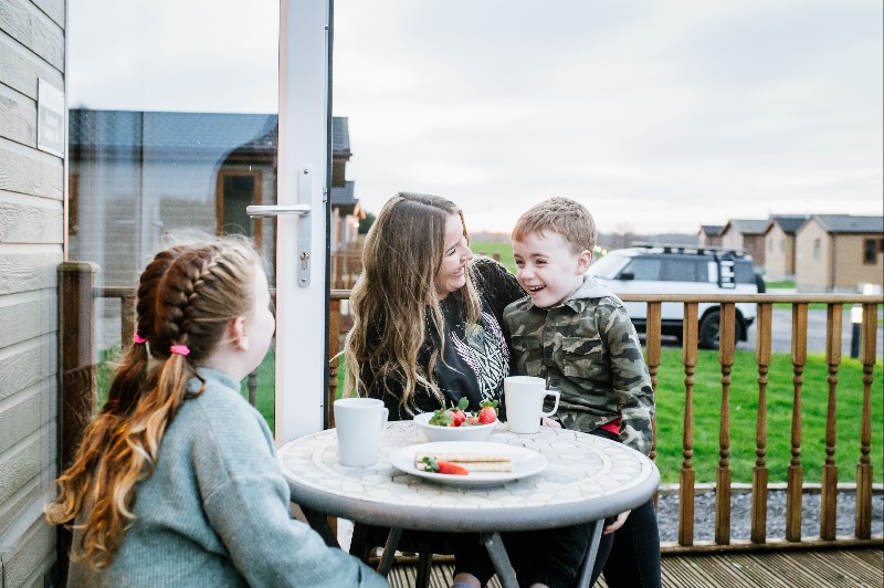 Lodges & Log Cabins Blackpool Holiday Park With Hot Tub | Ream Hills